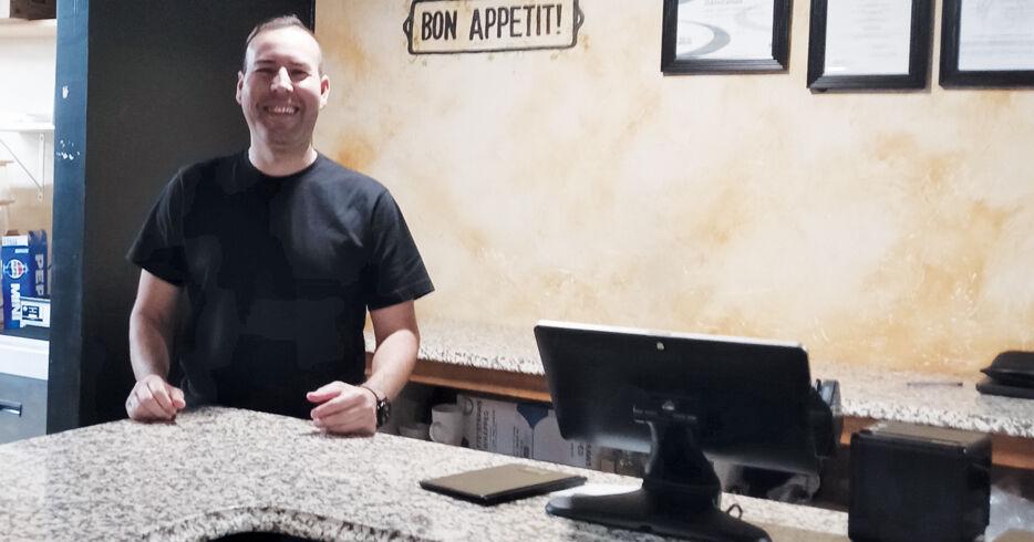 Tony & Friends Tavern & Grill opens in Moneta | Local News ...