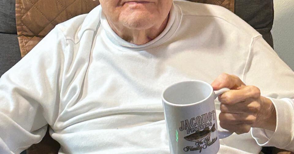 Earl Edward Jacquot | Obituaries | smithmountaineagle.com
