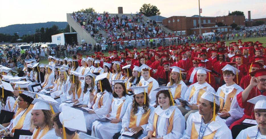 Franklin County High School holds Class of 2026 graduation ceremony ...