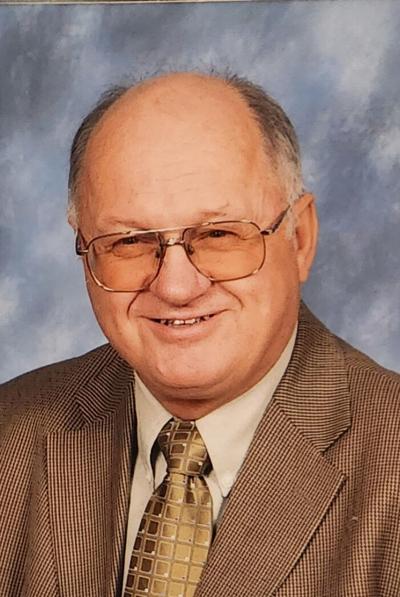 Robert "Bob" J. Juza | Obituaries | smithmountaineagle.com