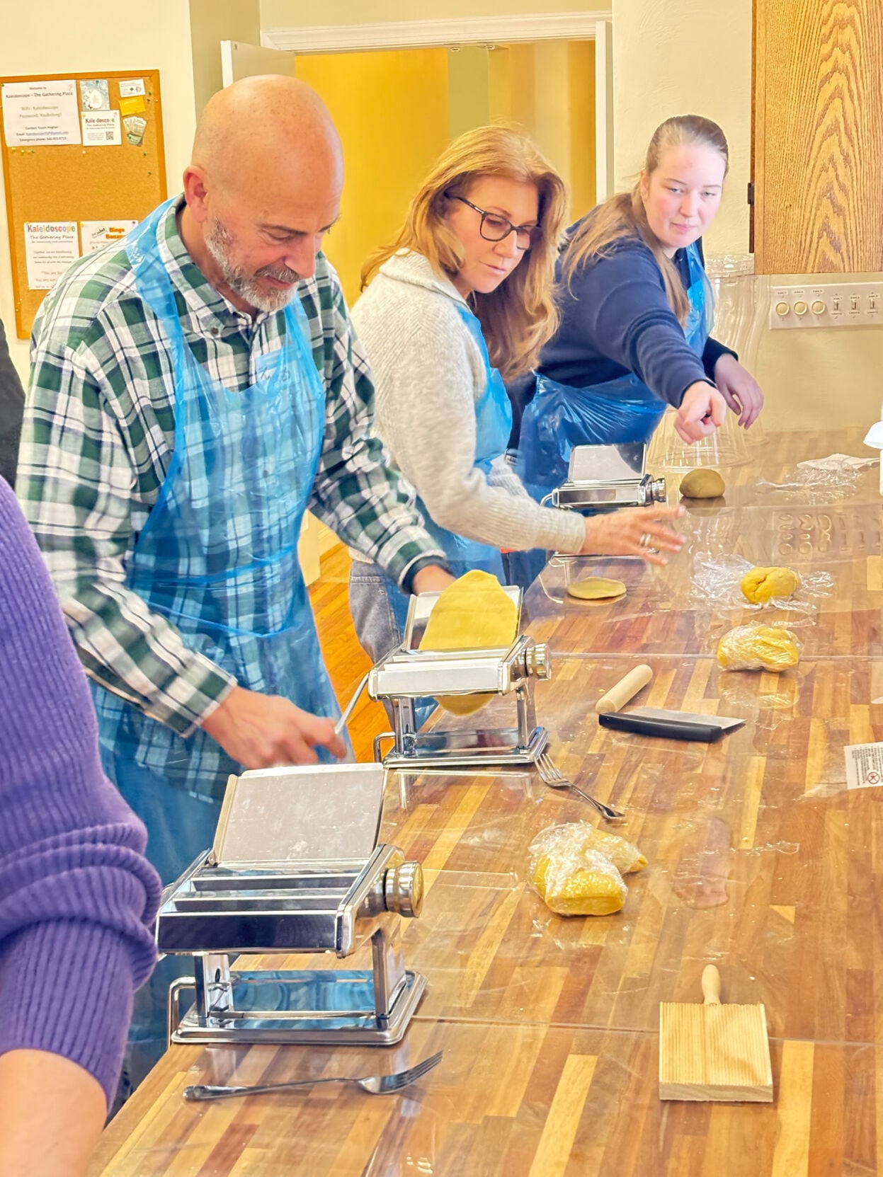 Foodie Fun: local artist rolls out pasta making class | Local News | smithmountaineagle.com