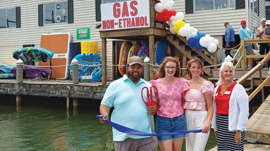 Ribbon cutting ceremony held for Marina 66; 10 cent/gallon gas discount ...