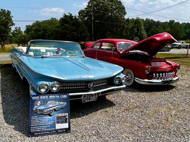 Harvest Moon Marketplace holds 2nd annual car and truck show to support ...