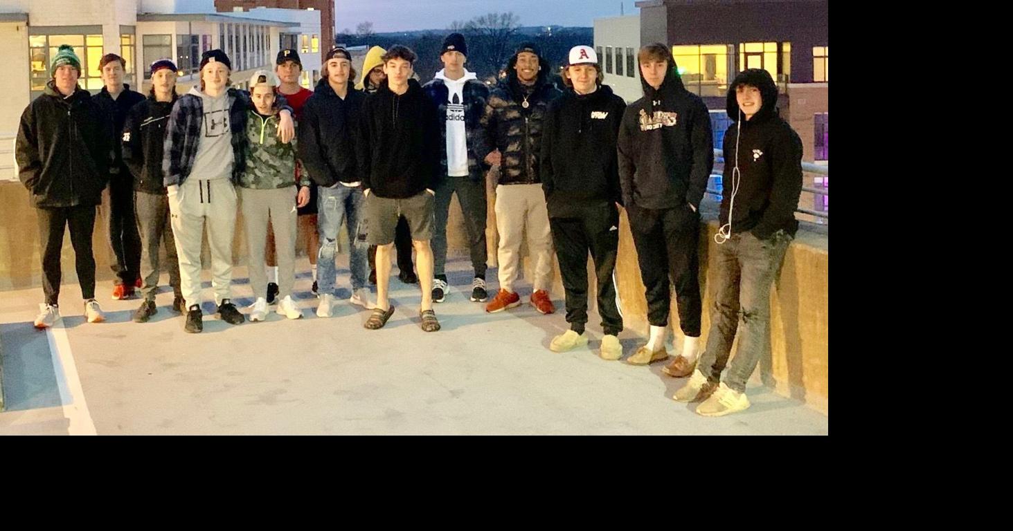 Southern Maryland Sabres 16U team playing | High School | somdnews.com