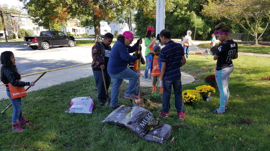 Temple Hills elementary school gets beautified | Features | somdnews.com