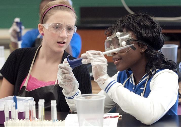 Upcounty students experiment with help of local scientists | News ...