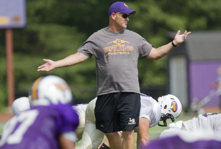 Fairfax football coaches ponder roster strategies | Sports | somdnews.com