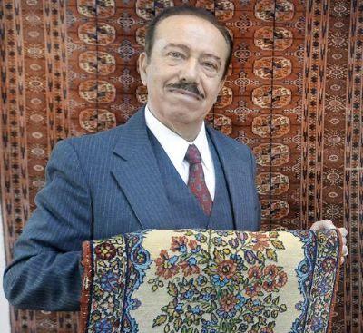 Foroosh of the loom: Kensington weaver improves on traditional ...