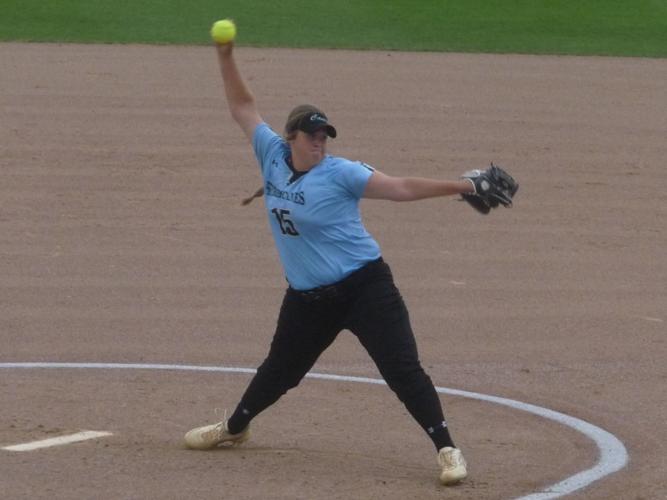 Huntingtown slips by Chesapeake to repeat at Class 3A softball ...