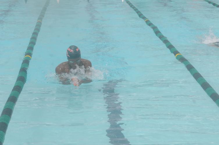 Hawthorne defeats Smallwood to stay unbeaten in Prince-Mont Swim League ...