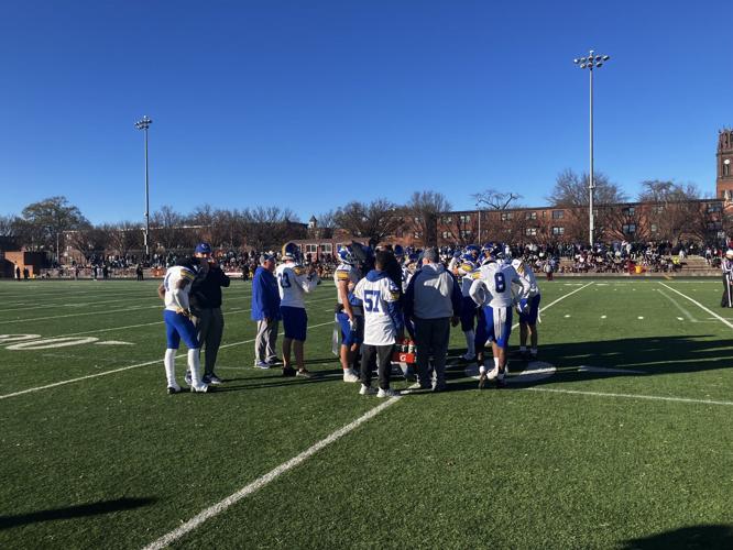 Calvert football falls at Dunbar | High School | somdnews.com