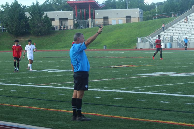 Butler transitions from coaching to ref | High School | somdnews.com