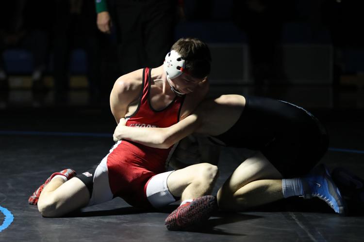 Huntingtown wrestling rolls past Chopticon | News | somdnews.com
