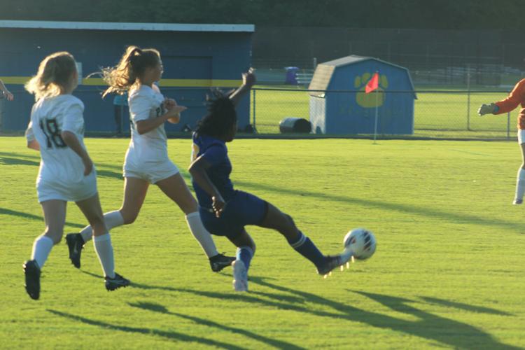 Patuxent girls soccer thumps Thomas Stone | High School | somdnews.com