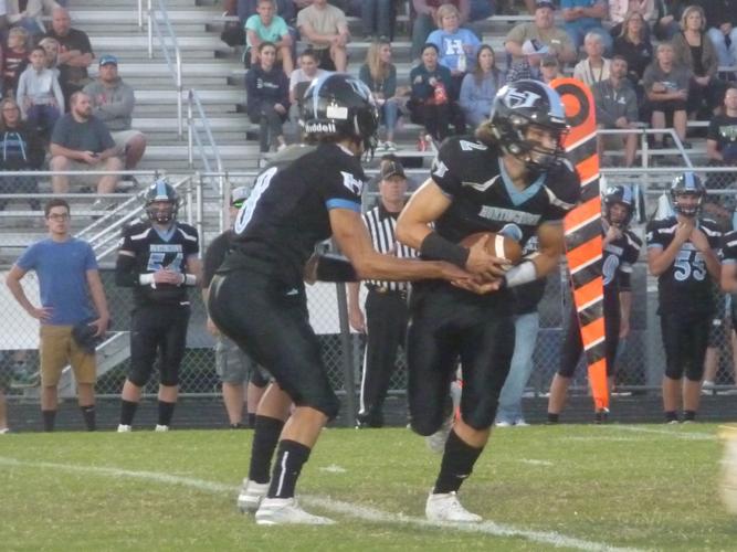 Huntingtown football surges past North Point | News | somdnews.com