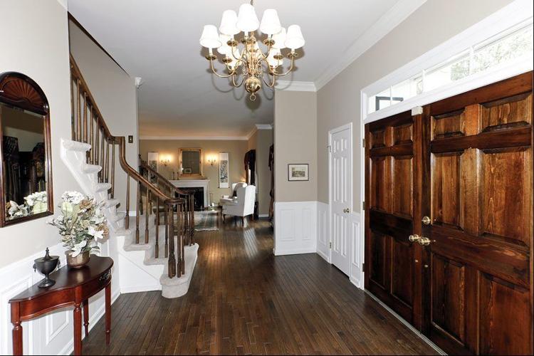 Southern colonial home makes a grand entrance | Homes | somdnews.com