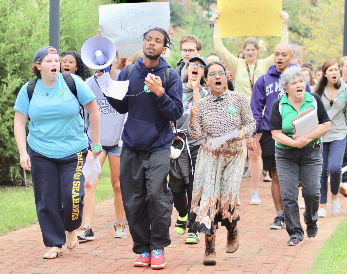 St. Mary's College of Maryland students, staff march for union ...
