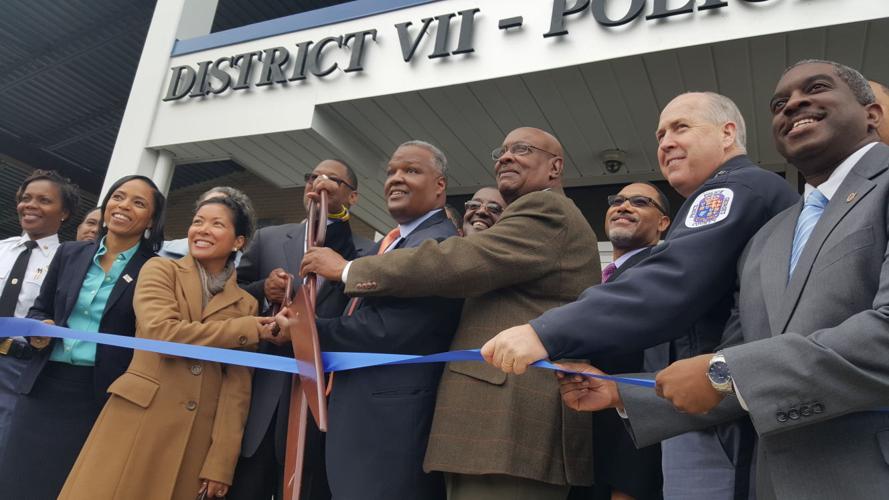 Residents celebrate grand opening of District 7 police station | Local ...