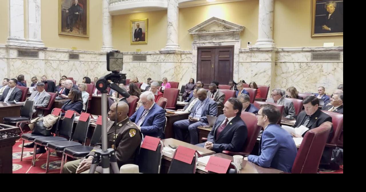 Senators chat at the beginning of General Assembly | | somdnews.com