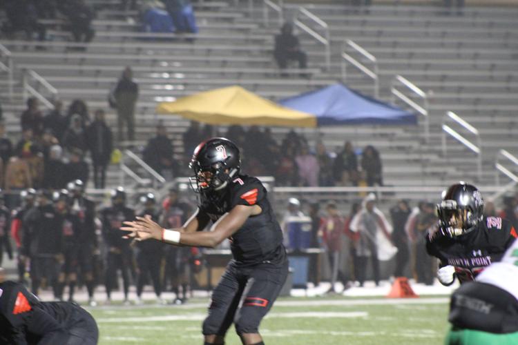 North Point football dominates Arundel, advances to 4A East Region ...