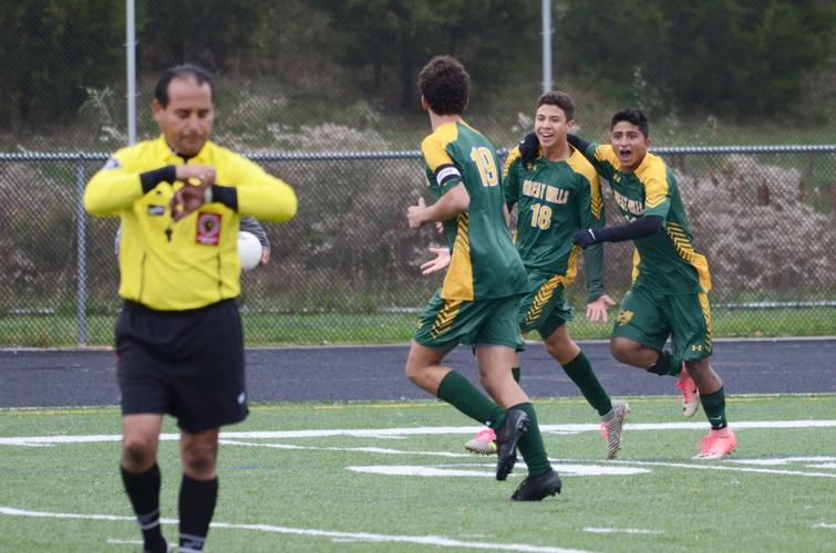 Great Mills boys soccer shuts out Potomac, wins first region title in ...