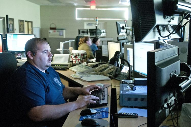 911, crisis hotline operators gather info while calming callers’ nerves ...