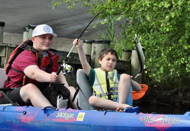 Kayak group offers law enforcement, firefighters, vets a chance to ...