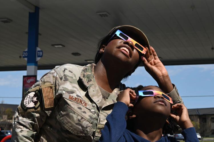 Solar eclipse captivates base community | Military | somdnews.com