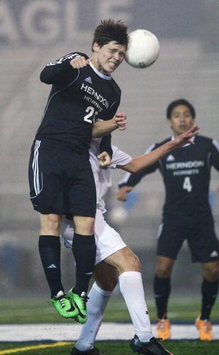 New coach guides Herndon soccer to strong start | Sports | somdnews.com