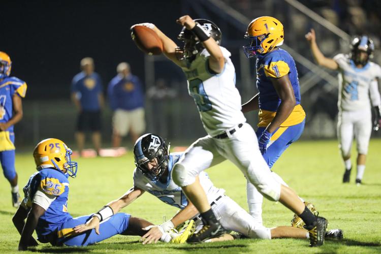Thomas Stone football loses to Huntingtown | News | somdnews.com
