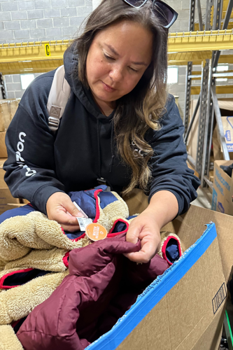 Bus contractors hold coat collection | Features | somdnews.com