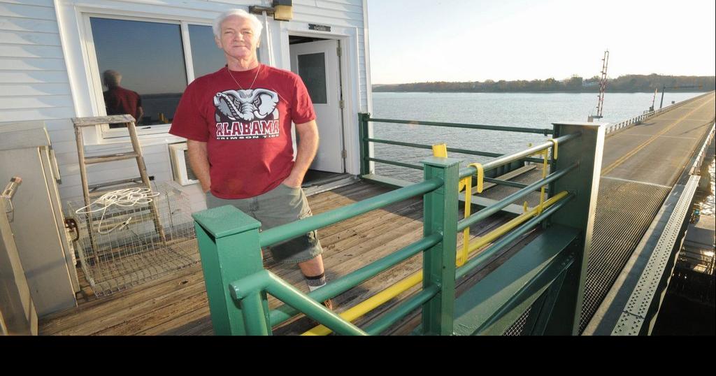 Benedict Bridge tender has power at his fingertips | News | somdnews.com