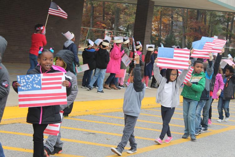 Arthur Middleton Elementary holds veterans parade | Local News ...