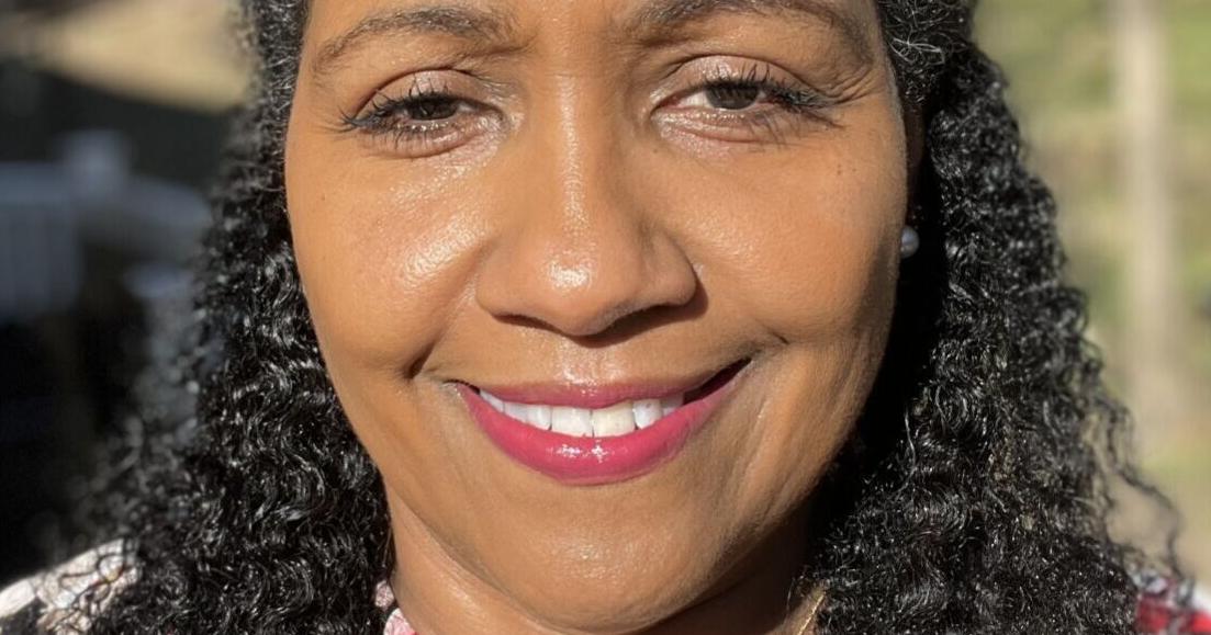 Author Simpson asks, 'Are you really listening?' | Arts and ...