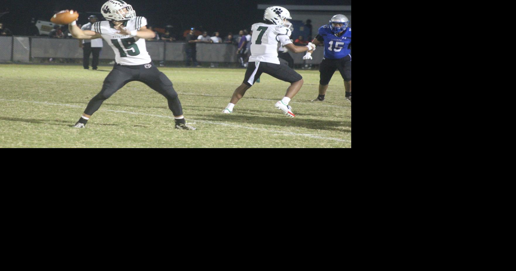 Patuxent football stays perfect | High School | somdnews.com