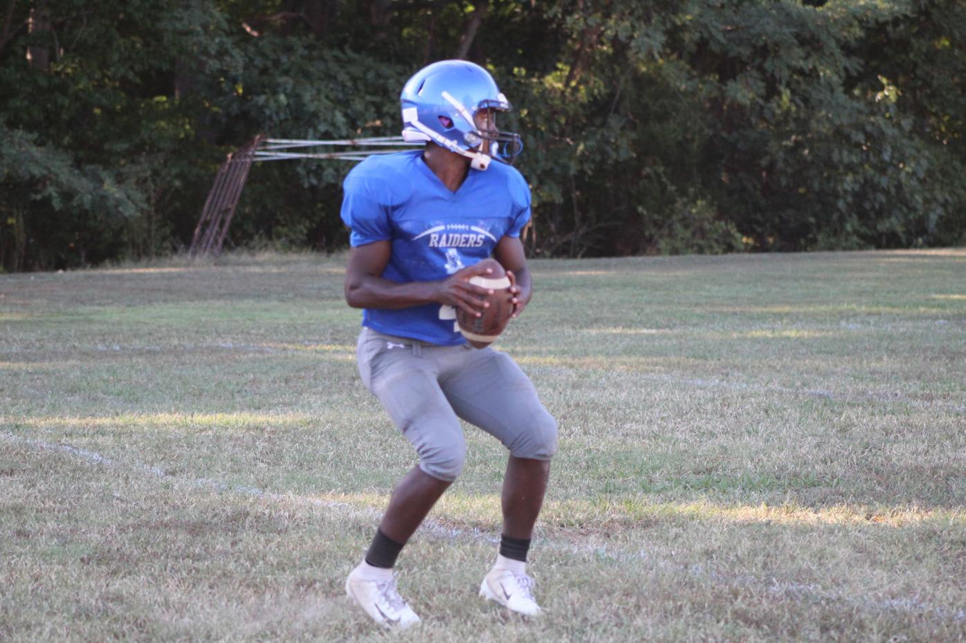 Great Mills football tops Leonardtown | News | somdnews.com