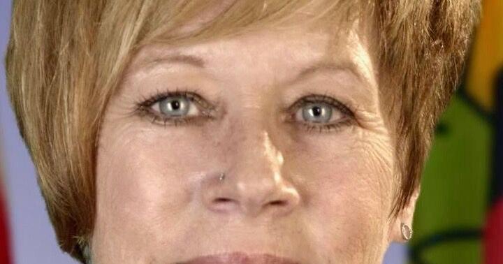 School staff press Calvert commissioners for more funds | Local News ...