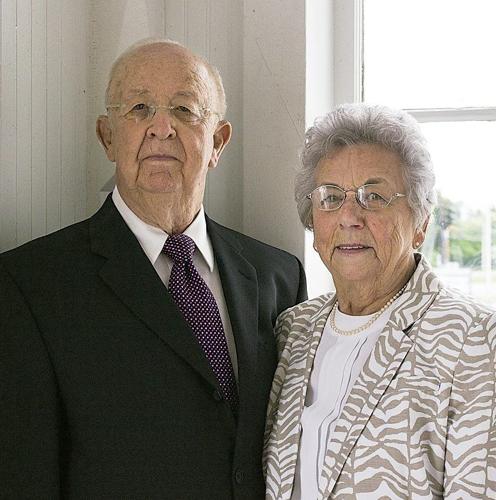 Unglesbee | Miscellaneous | somdnews.com