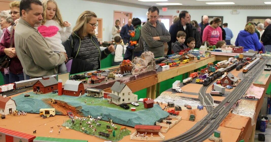 Line between kids, adults blurs at N.E. model train show | APG State ...