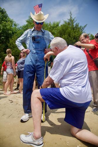 Bernie Fowler’s wade-in continues into the 31st year | Local News ...