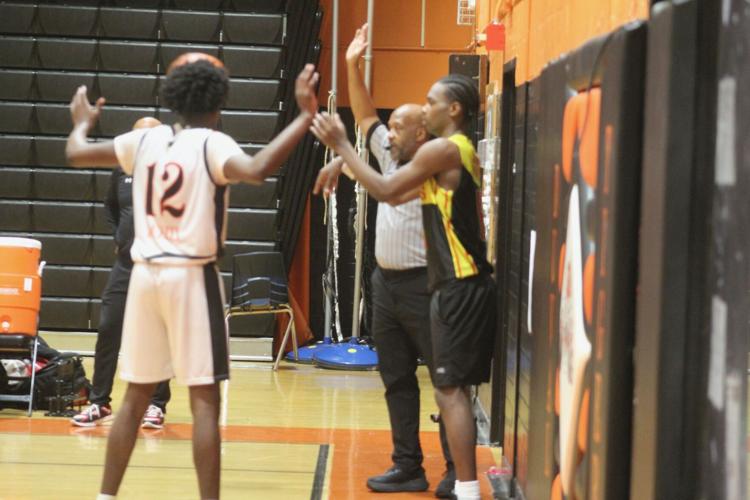 North Point basketball teams set for season | High School | somdnews.com