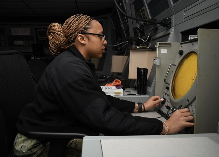 Pax air traffic control makes history with all-women crew | Military ...