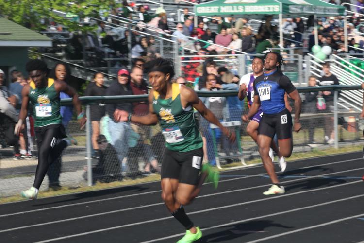 Patuxent hosts outdoor track meet | High School | somdnews.com