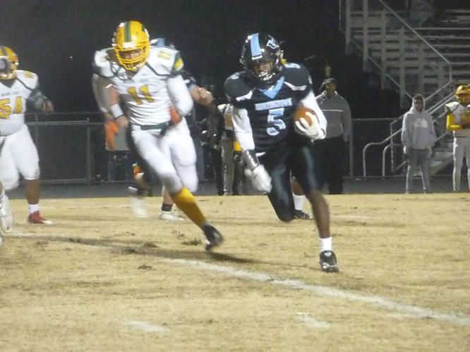 Huntingtown football dominates Wilde Lake in 3A state quarterfinals ...