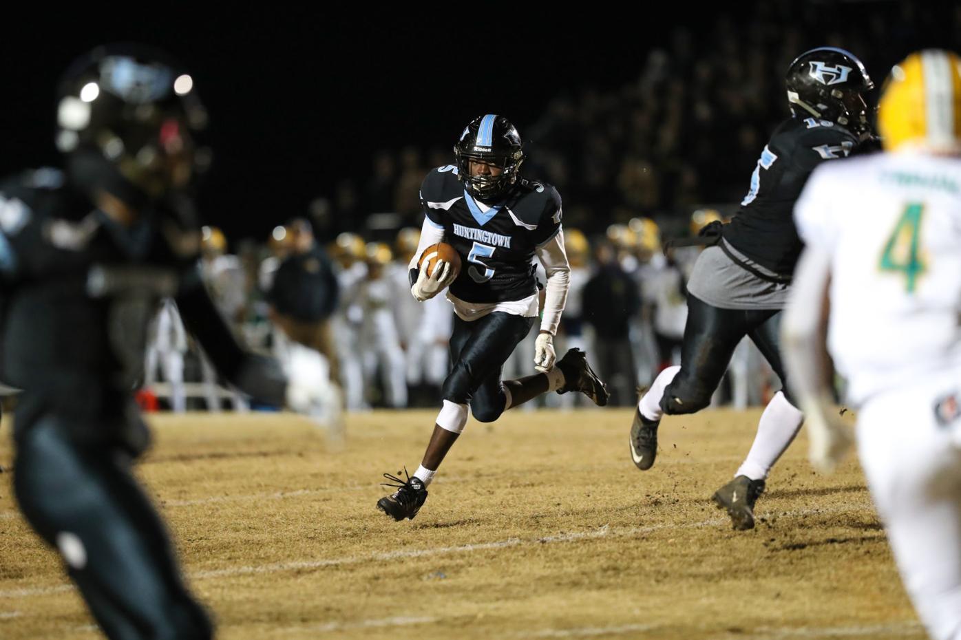 Huntingtown loses heartbreaker to Damascus in 3A state football ...