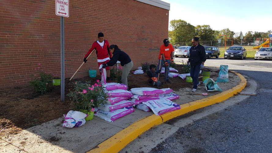 Temple Hills elementary school gets beautified | Features | somdnews.com