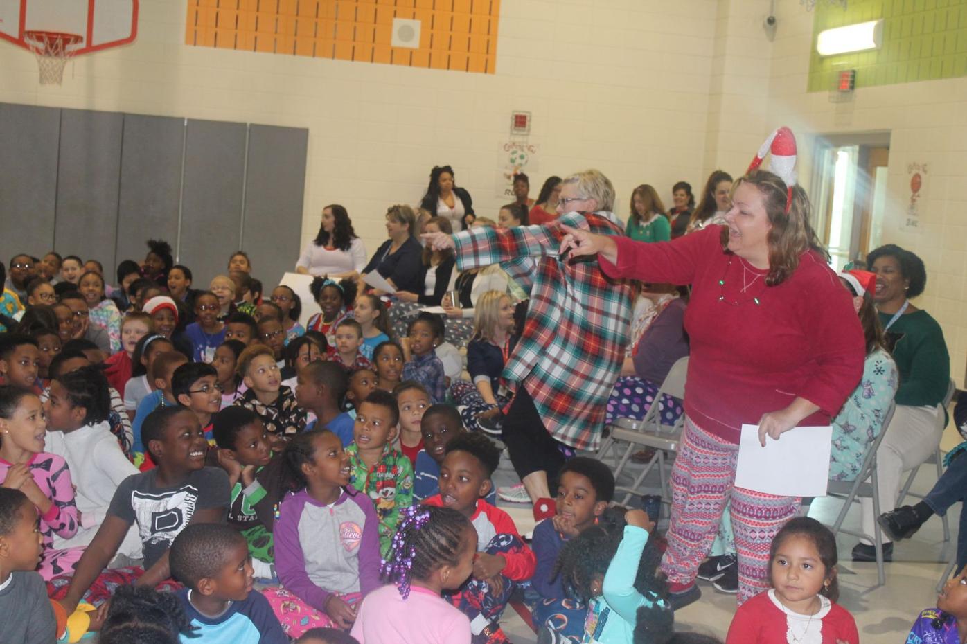 Mary B. Neal Elementary holds sing-a-long, mannequin challenge | Local ...