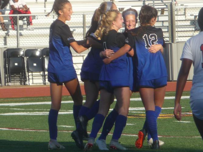 North Point loses to Leonardtown in overtime in SMAC girls soccer ...