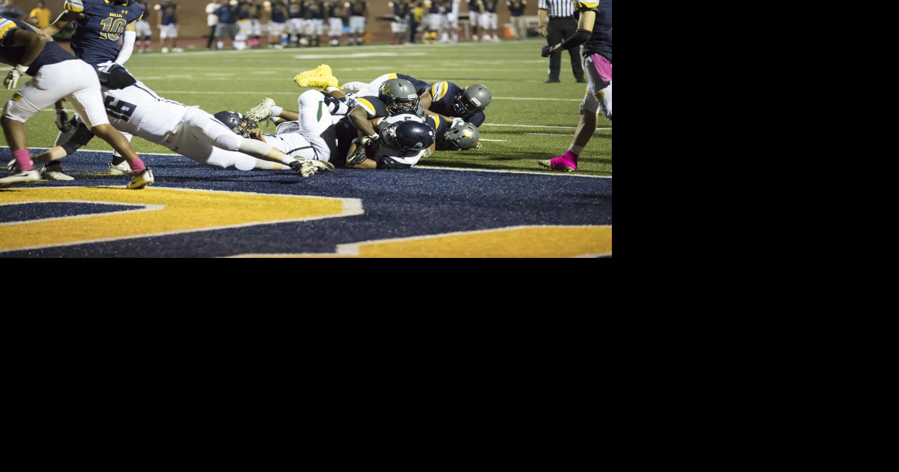 St. Mary's Ryken football loses to Bullis, suffers first loss of season ...