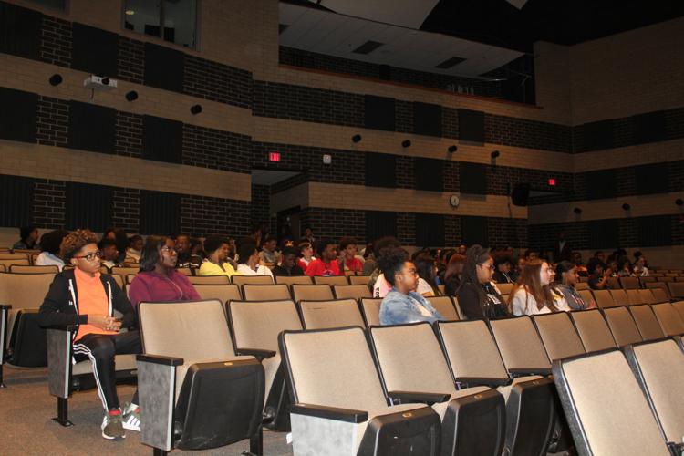 North Point students get a lesson on minority issues | Local News ...